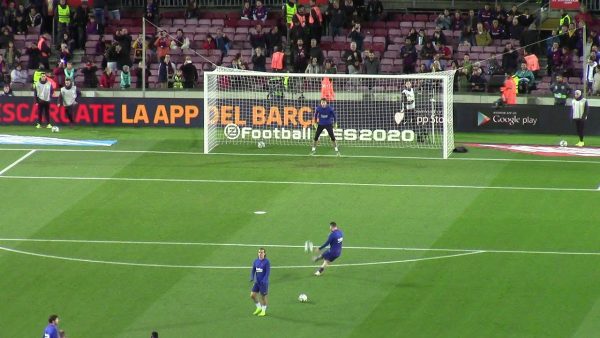 Lionel Messi warming up before the game - Lionel Messi