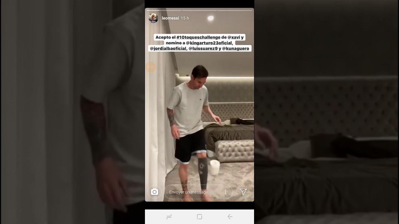 Lionel Messi juggling the toilet paper - Lionel Messi