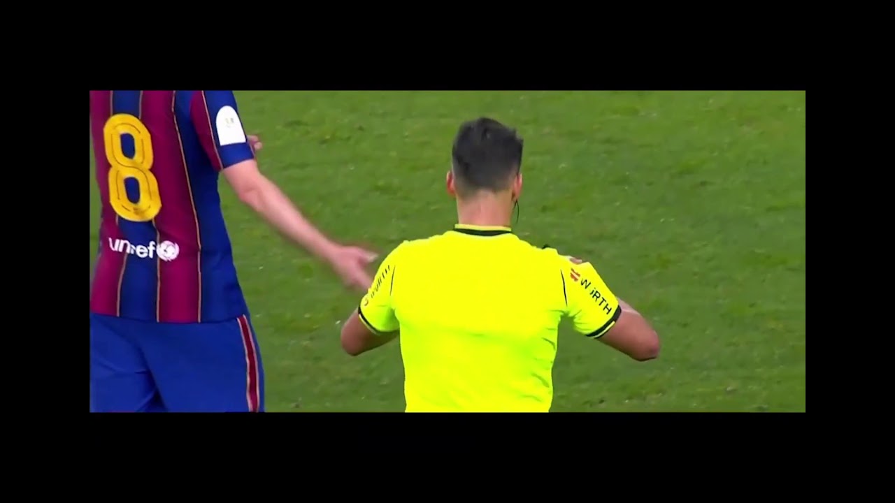 Lionel Messi / FIRST RED CARD VS ATHLETIC BILBAO / SUPER CUP - Lionel Messi
